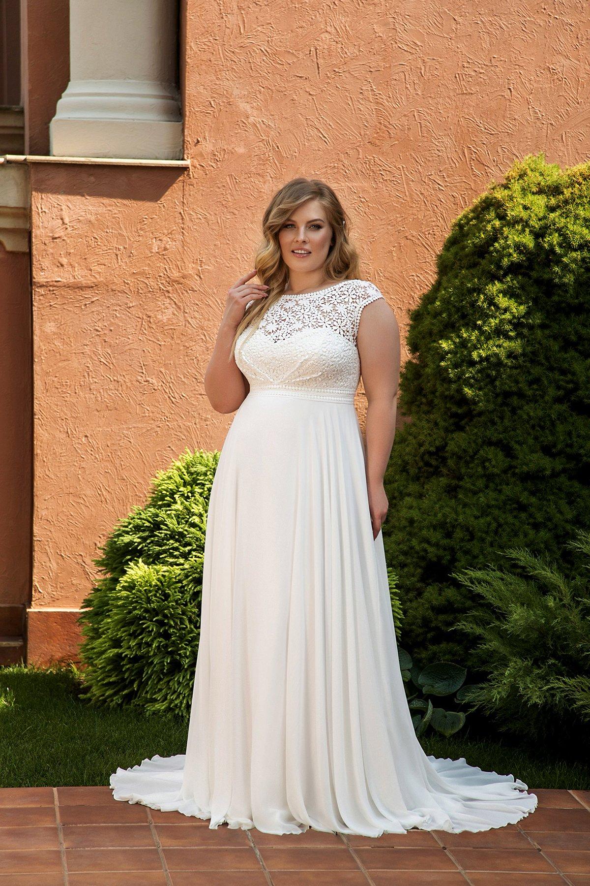 Vuelve el estilo imperio. ¡No te pierdas estos 40 vestidos de novia!