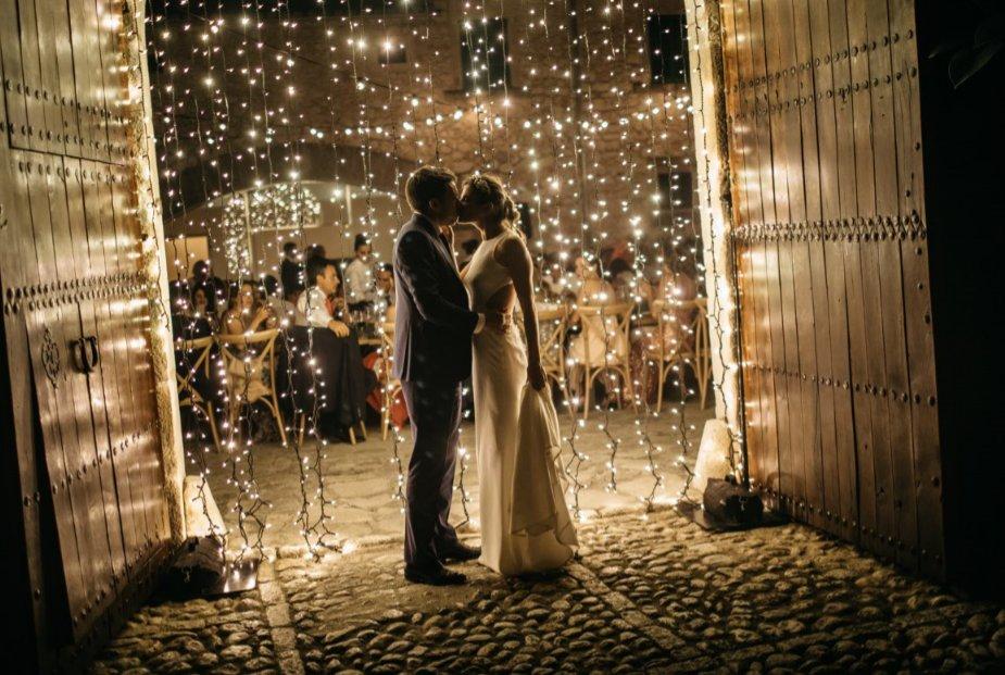 Iluminación para bodas: 8 ideas muy acertadas... ¡a todas luces!