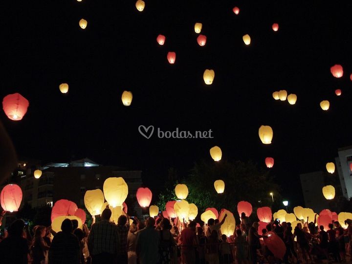 Farolillos Voladores - Sky Lanterns