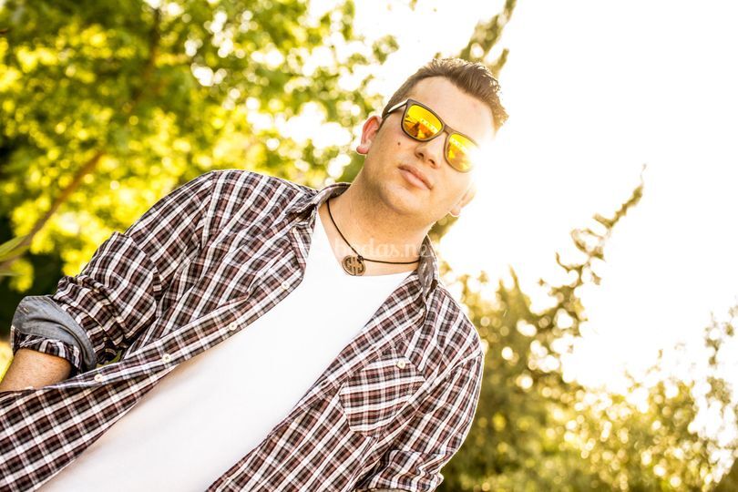 Pablo Plaza Singer