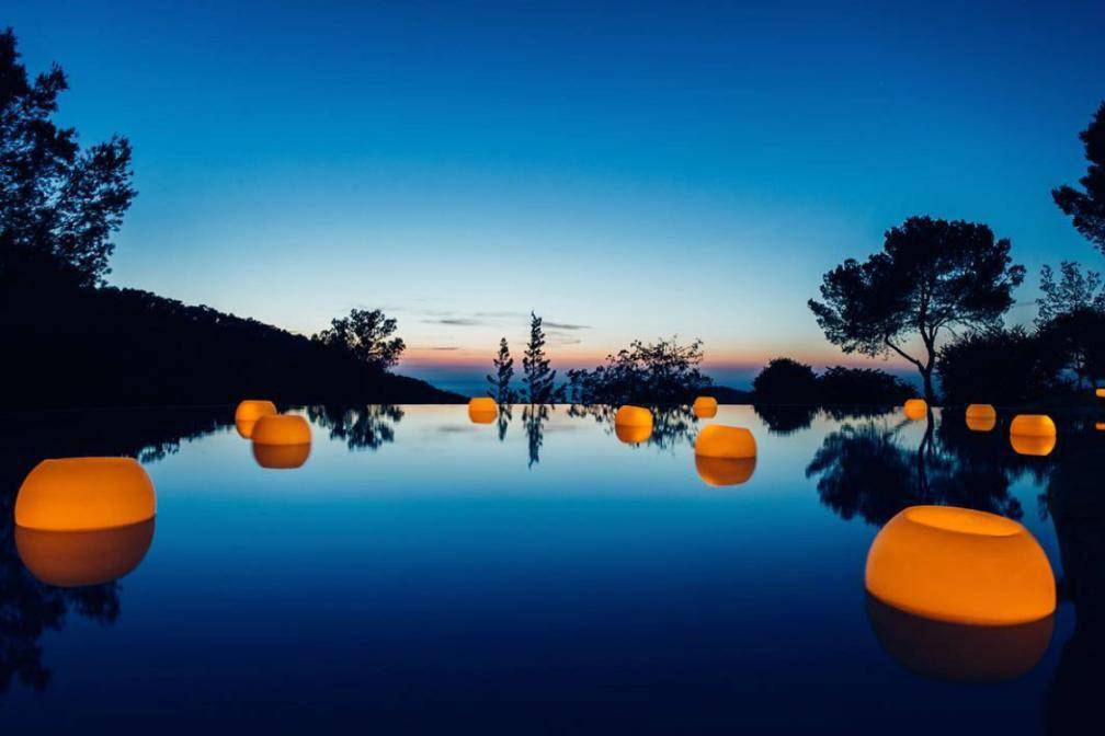 Velas de la Ballena - Consulta disponibilidad y precios