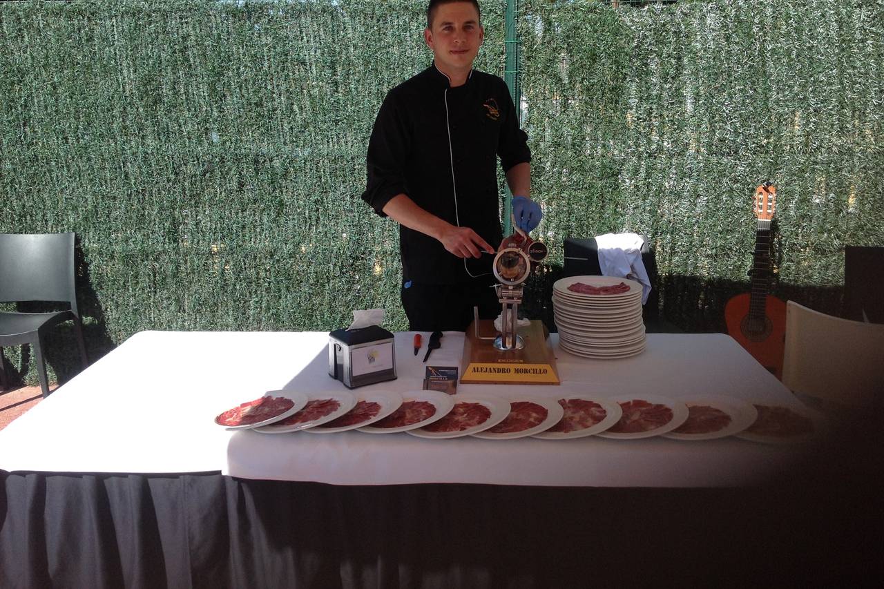 Restaurante Club de Tenis - Consulta disponibilidad y precios