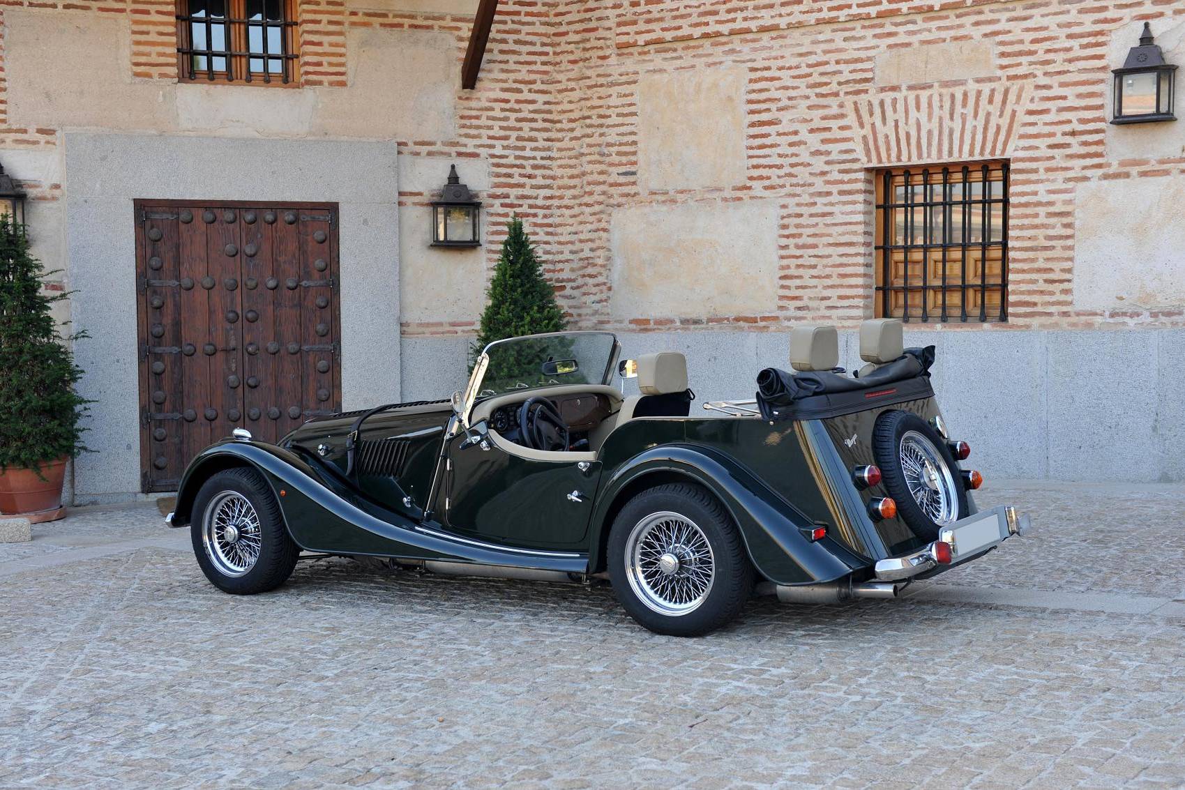 Cabrio Wedding Cars - Consulta disponibilidad y precios