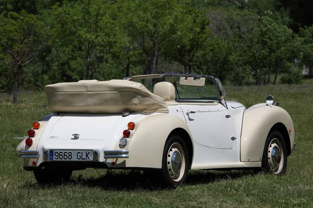 Cabrio Wedding Cars - Consulta disponibilidad y precios